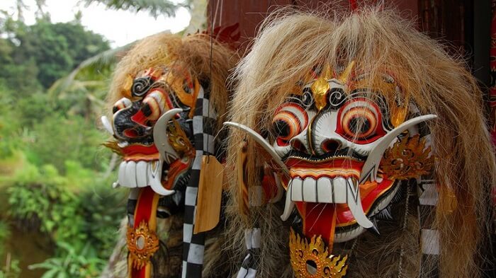 Some Amazing Cultural Masks around the World | YupLife